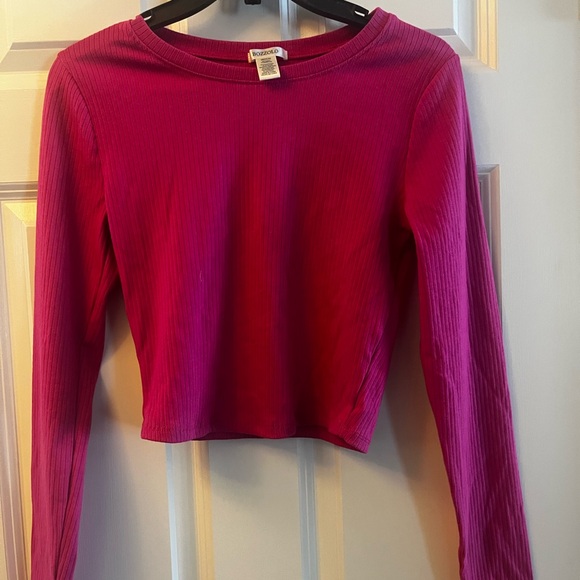 Bozzolo | Tops | Bozzolo Fuchsia Long Sleeve Crop Top | Poshmark